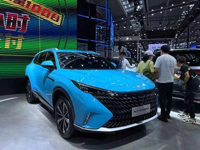 全新荣威eRX5动力信息曝光，搭载1.5T插混系统，综合续航1050km - 知乎